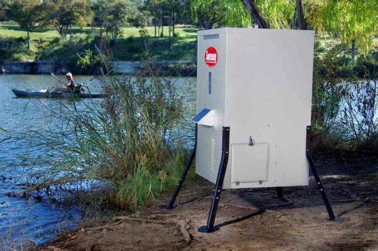 The Benefits of Automatic Pond Fish Feeders - Sweeney Feeders